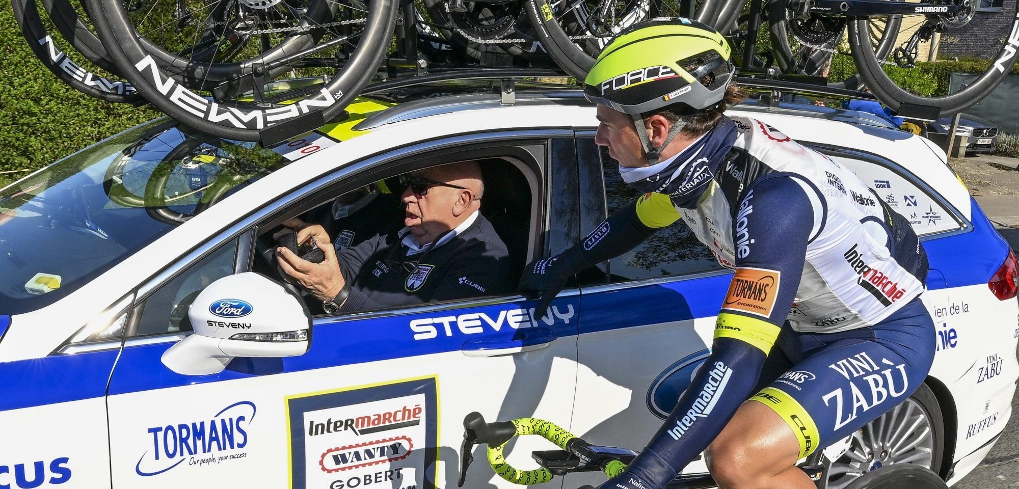 Hilaire Van der Schueren in stilte gestopt als ploegleider: "Zelfs de ...